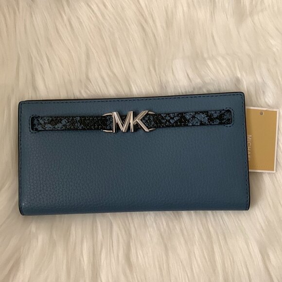 Michael Kors | Bags | Michael Kors Reed Large Pebble Leather Wallet In ...